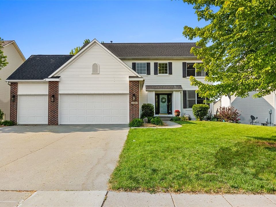 7789 Cody Dr, West Des Moines, IA 50266 | Zillow
