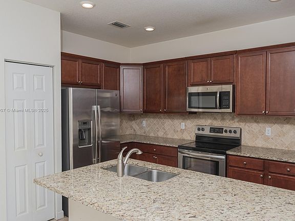 5342 Ashley River Rd #2, West Palm Beach, FL 33417 | Zillow