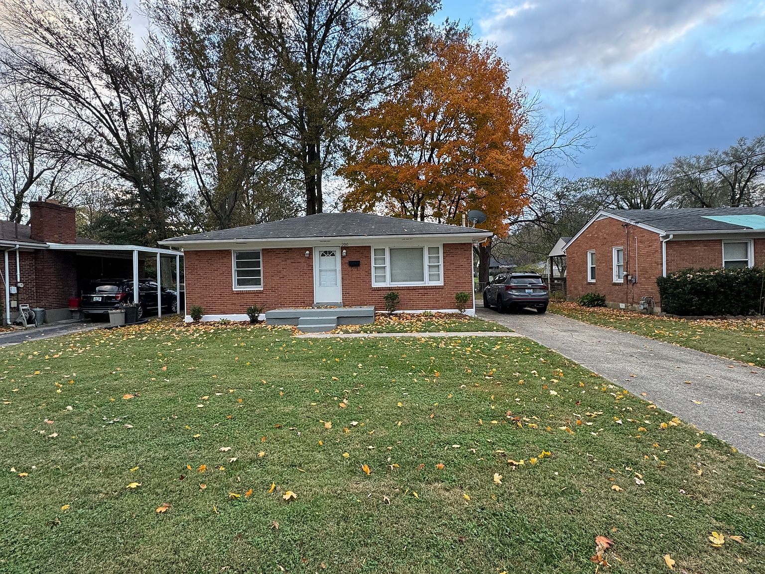 2010 Lynn Lea Rd, Shively, KY 40216 | Zillow