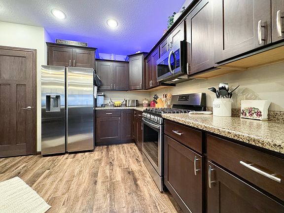 1615 30th St NW #4, Bemidji, MN 56601 | MLS #6453385 | Zillow