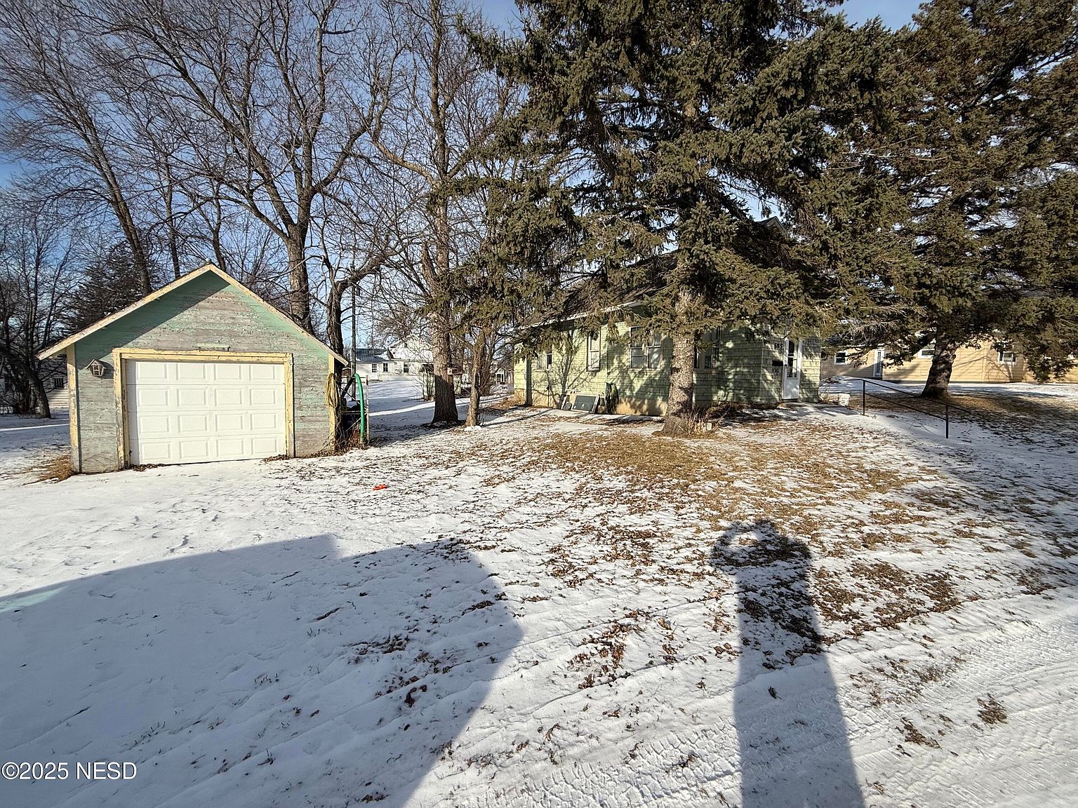 605 S Maple St, Summit, SD 57266 | Zillow