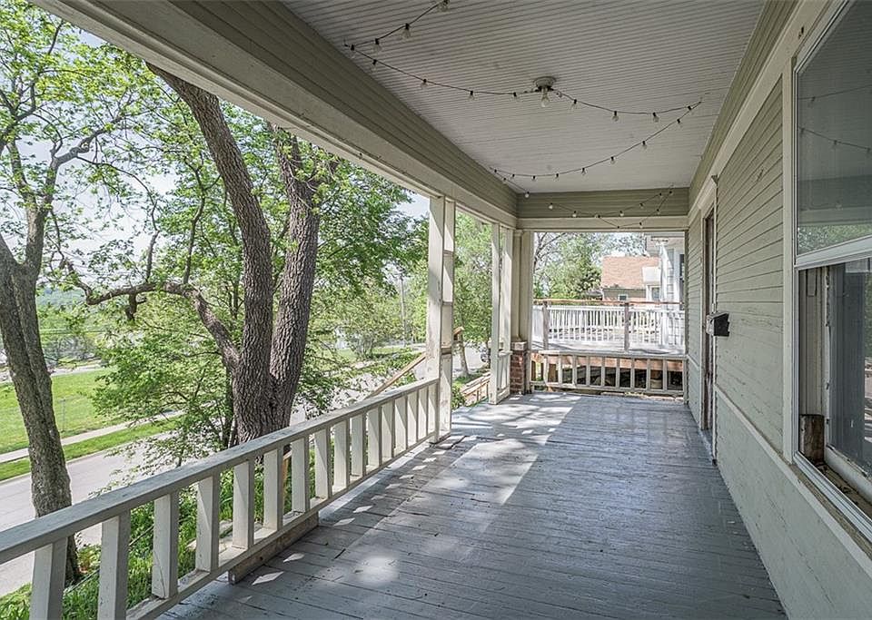 3625 State Line Rd, Kansas City, MO 64111 | MLS #2457851 | Zillow