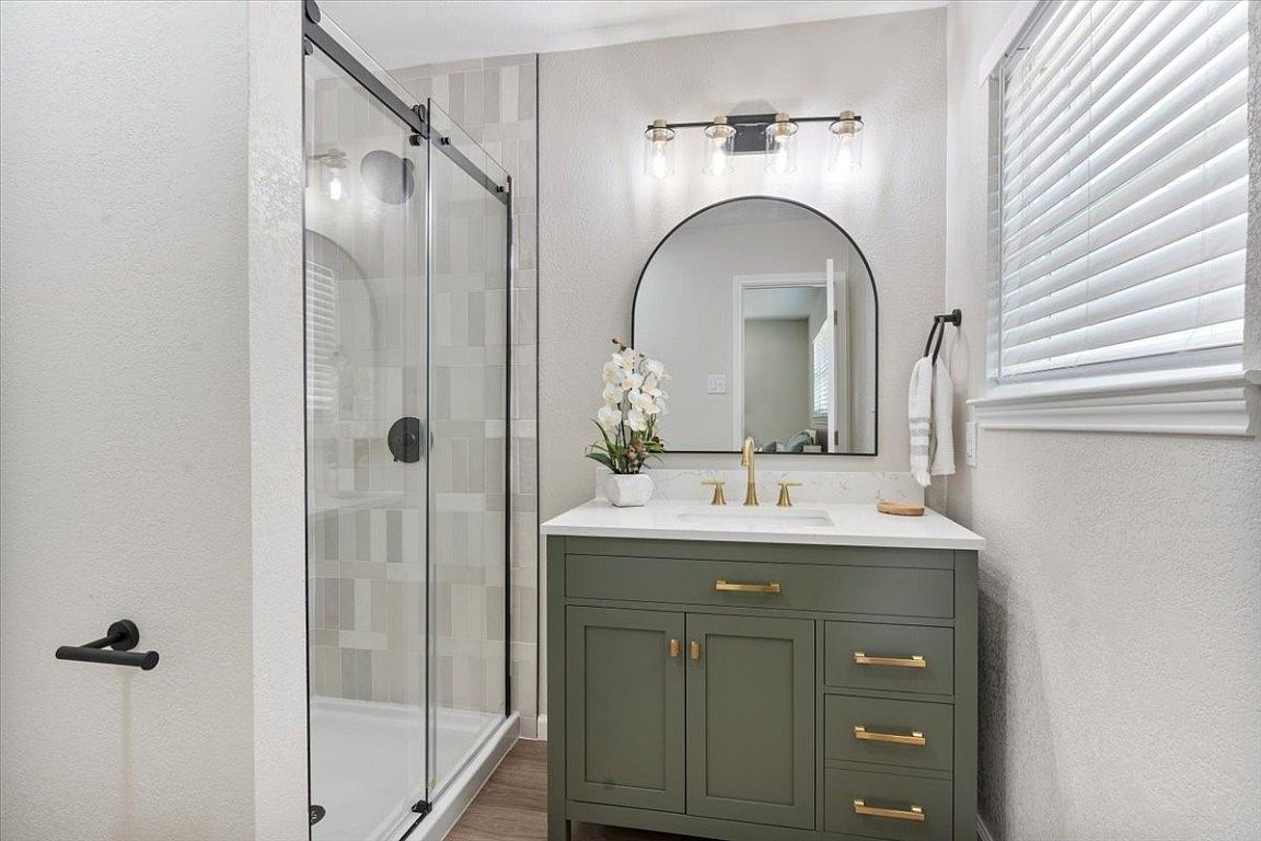 4006 Bachman Blvd, Garland, TX 75043 | MLS #20503507 | Zillow