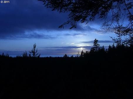 Beaver Loop Rd, North Bend, OR 97459 | Zillow