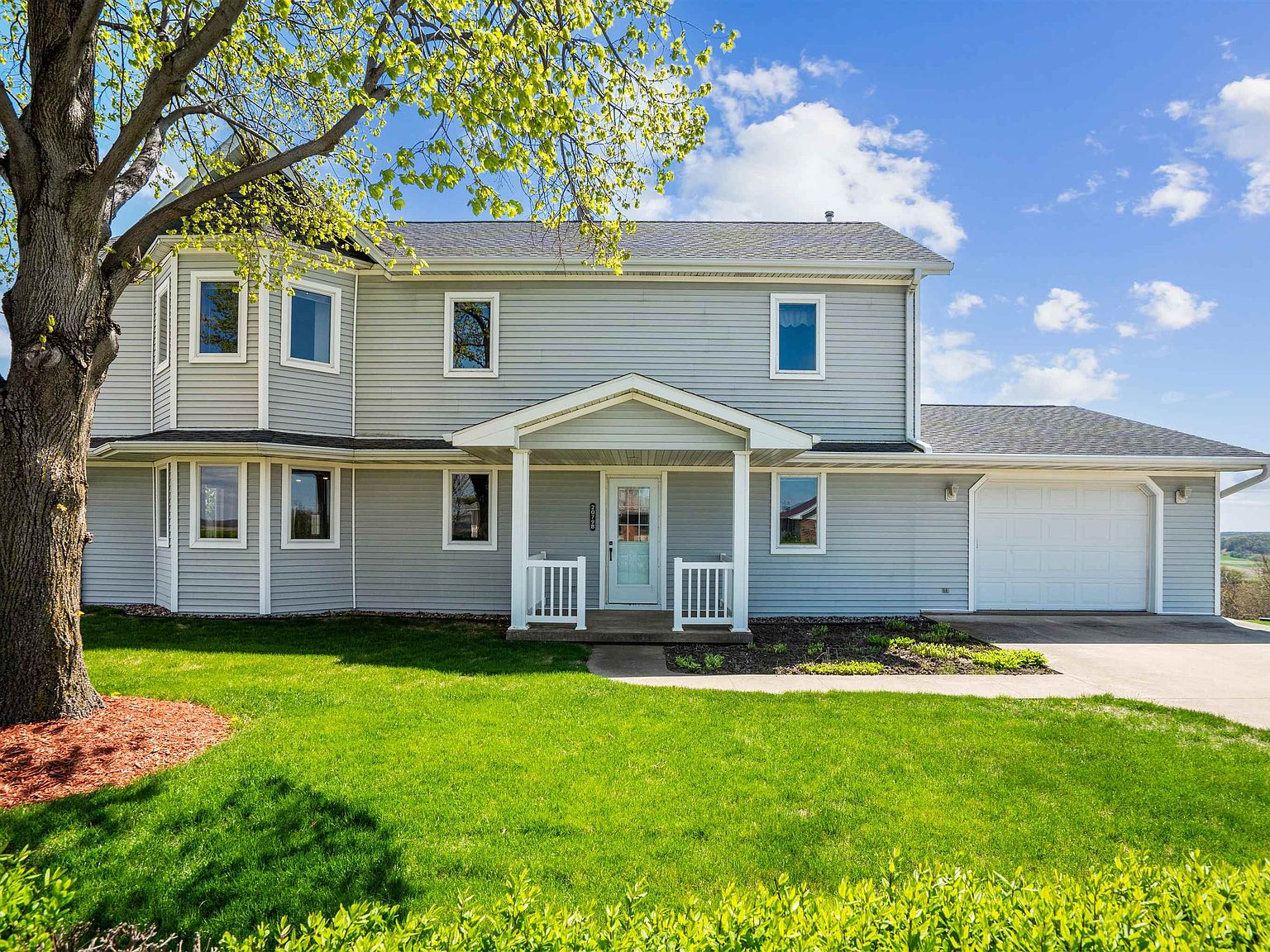 20798 State Highway 3 Rte, Durango, IA 52039 | Zillow