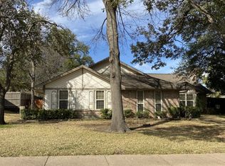 208 Shelmar Dr, Euless, TX 76039 | MLS #20844961 | Zillow
