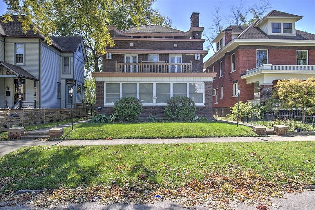 531 W William St, Decatur, IL 62522 | Zillow