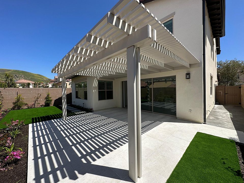 249 Isabella, Irvine, CA 92602 | Zillow