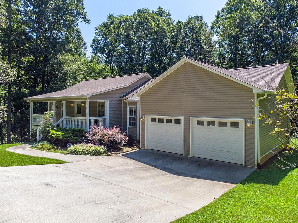 537 Maclor Forest Cir, Franklin, NC 28734 | Zillow
