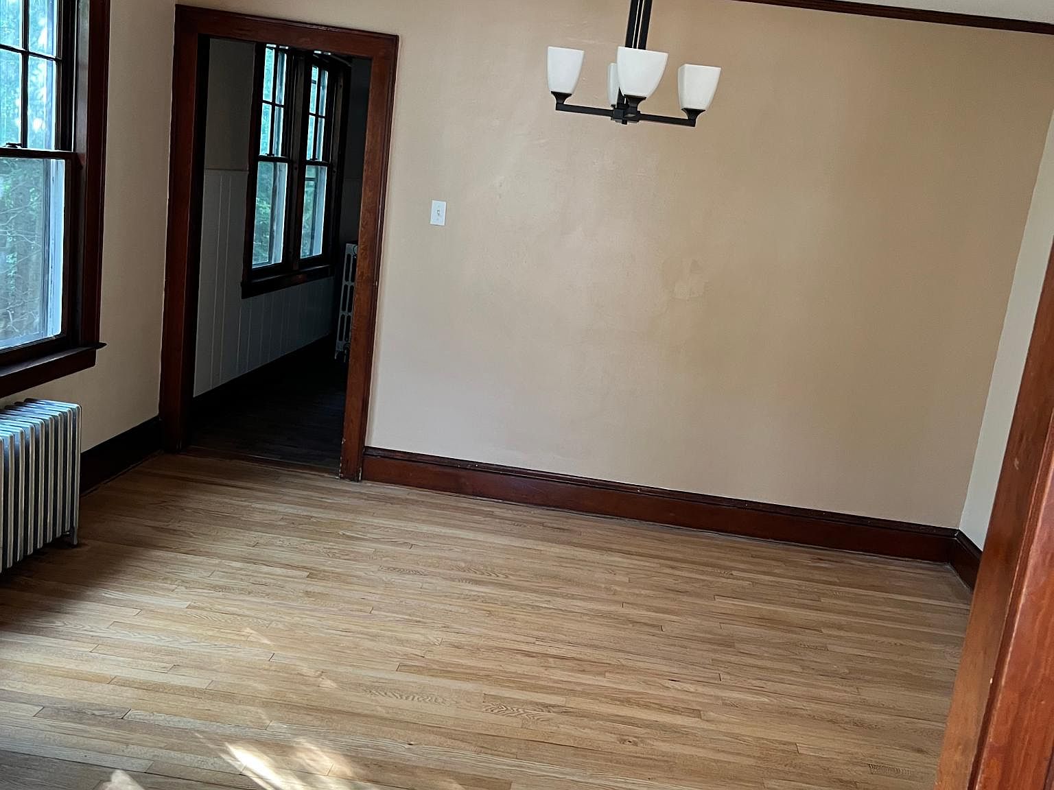 261 Goodwin St #2, East Hartford, CT 06108 | Zillow