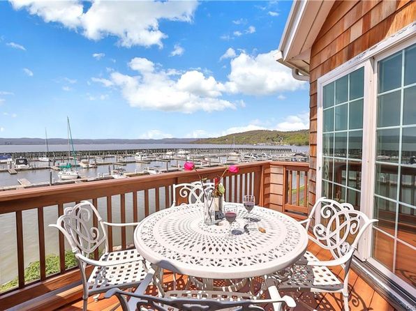 At Half Moon Bay - Croton-on-Hudson NY Real Estate - 5 Homes For Sale ...