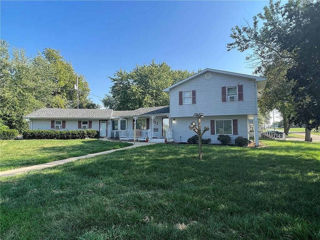 302 2nd St, Shambaugh, IA 51651 | Zillow