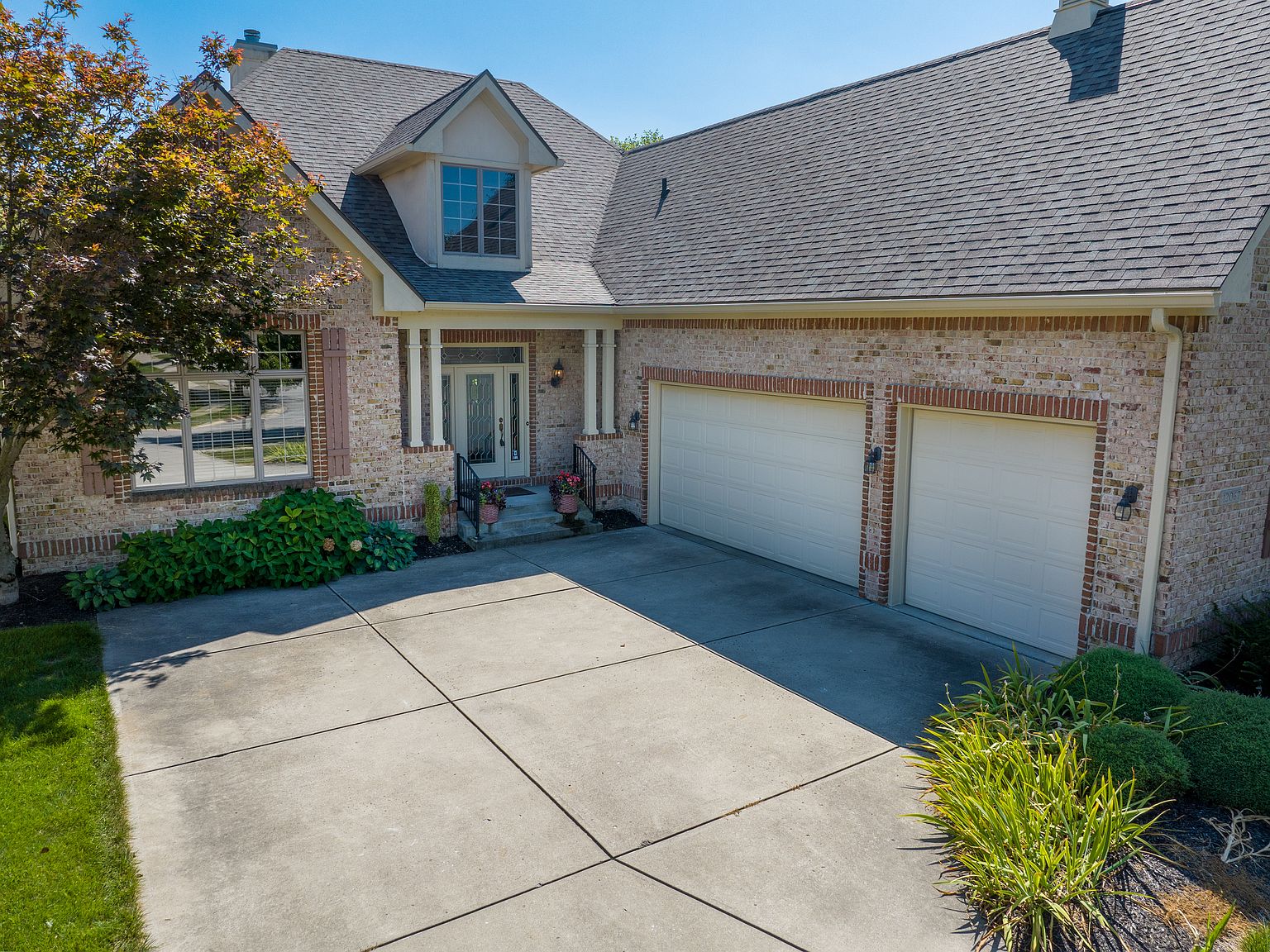 12067 Edgefield Dr, Fishers, IN 46037 | MLS #21940422 | Zillow