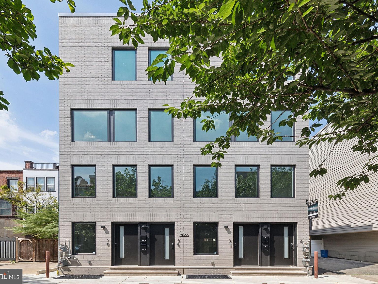 2035 Waverly St #3, Philadelphia, PA 19146 | MLS #PAPH2450736 | Zillow