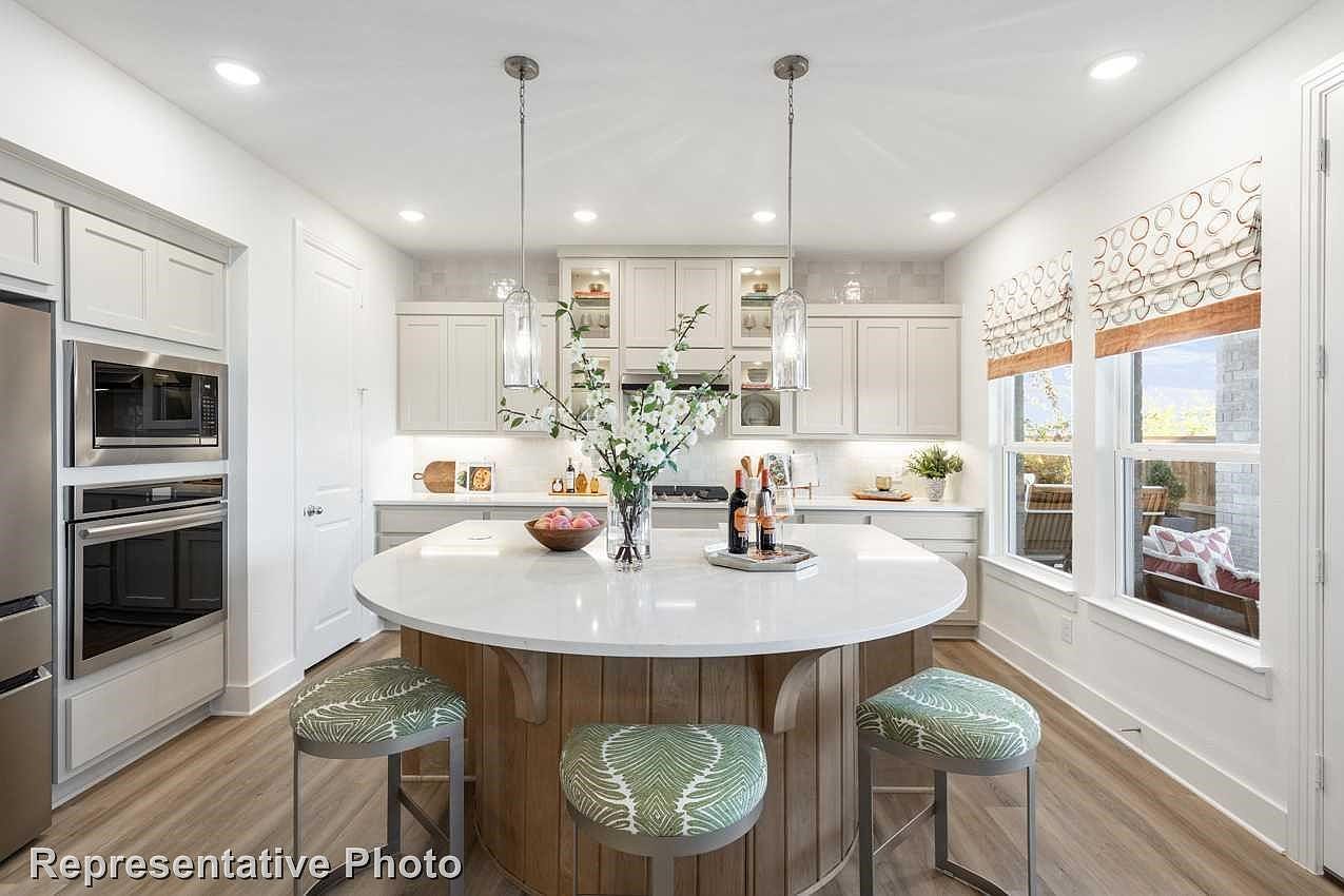 2333 Flora Dr, Rockwall, TX 75032 | Zillow