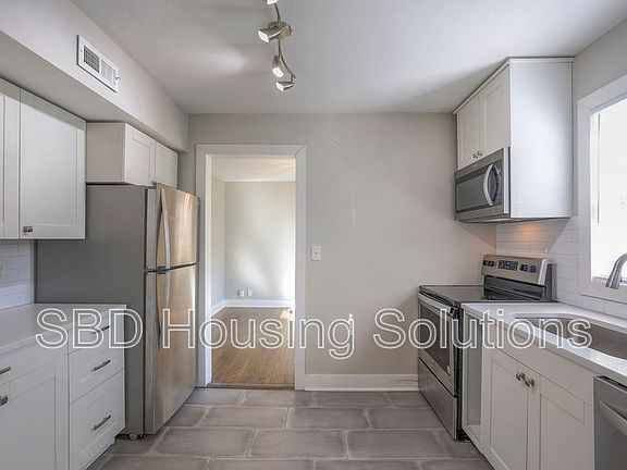 643 E Meyer Blvd, Kansas City, MO 64131 | Zillow