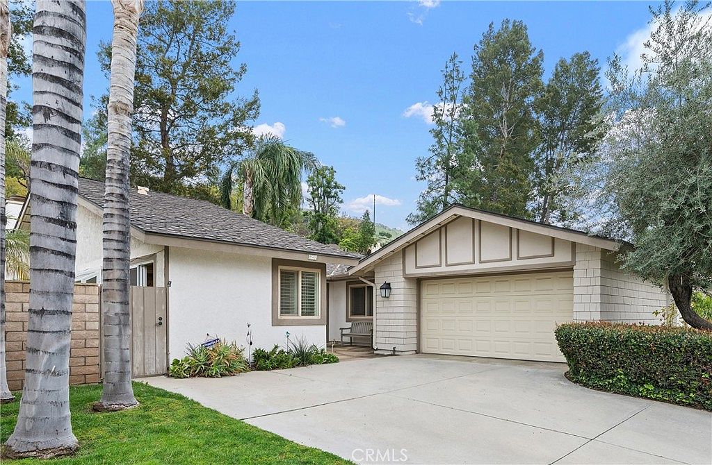 547 Via Zapata, Riverside, CA 92507 | Zillow