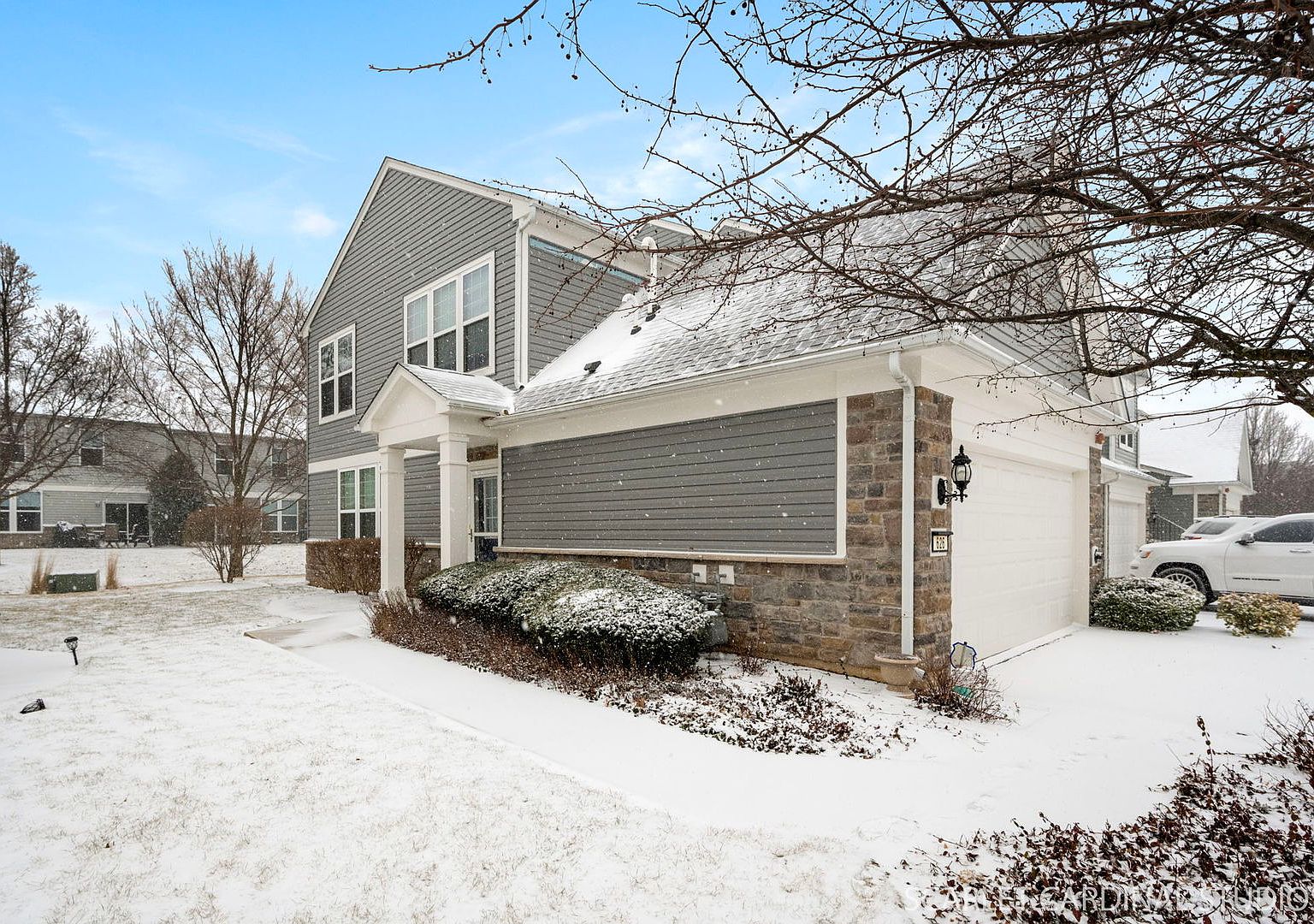626 Hawley Dr #626, Oswego, IL 60543 | Zillow