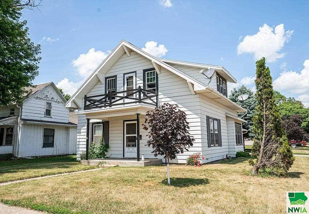 301 Webster St, Merrill, IA 51038 | Zillow