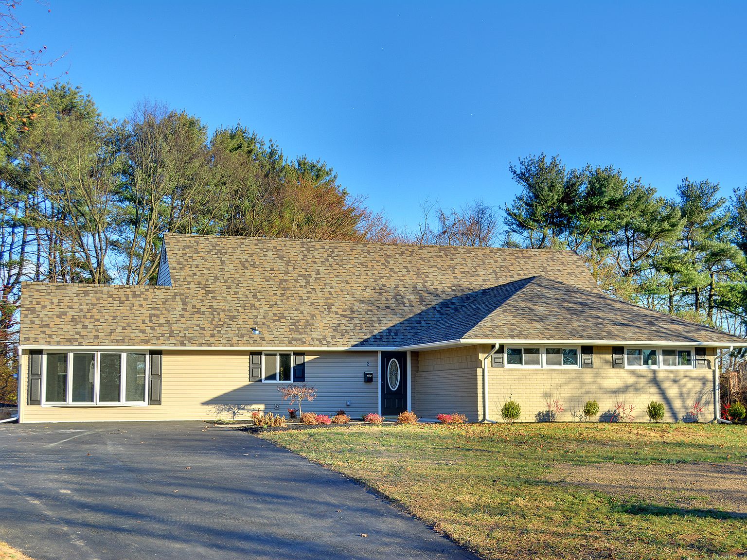 2 Red Ridge Rd, Levittown, PA 19056 | Zillow