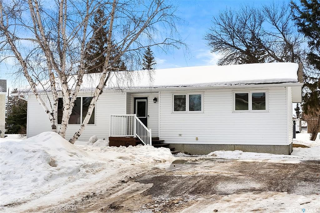 1022 MARTIN PLACE, Raymore, SK S0A 3J0 | MLS #SK002588 | Zillow