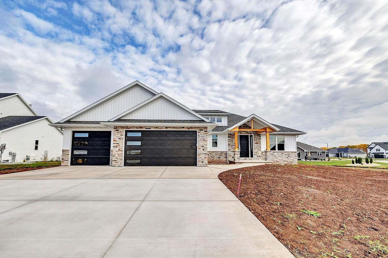 1922 WIZARD WAY, De Pere, WI 54115 | Zillow