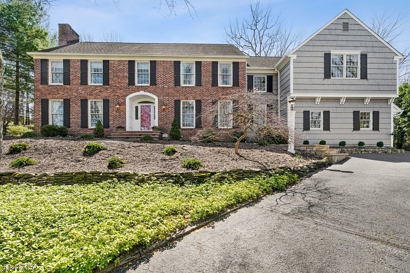 54 Laura Ln, Morristown, NJ 07960 | Zillow