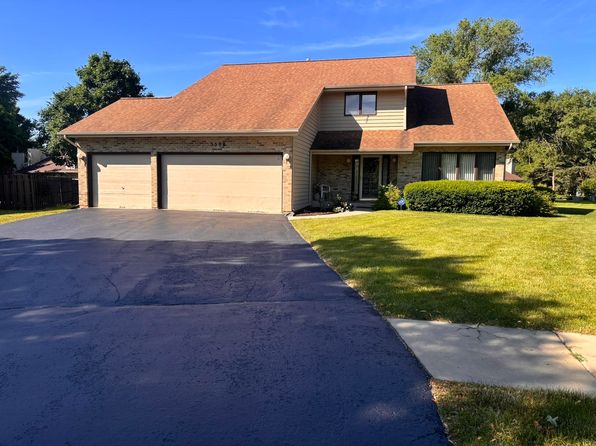 61114 Real Estate - 61114 Homes For Sale | Zillow