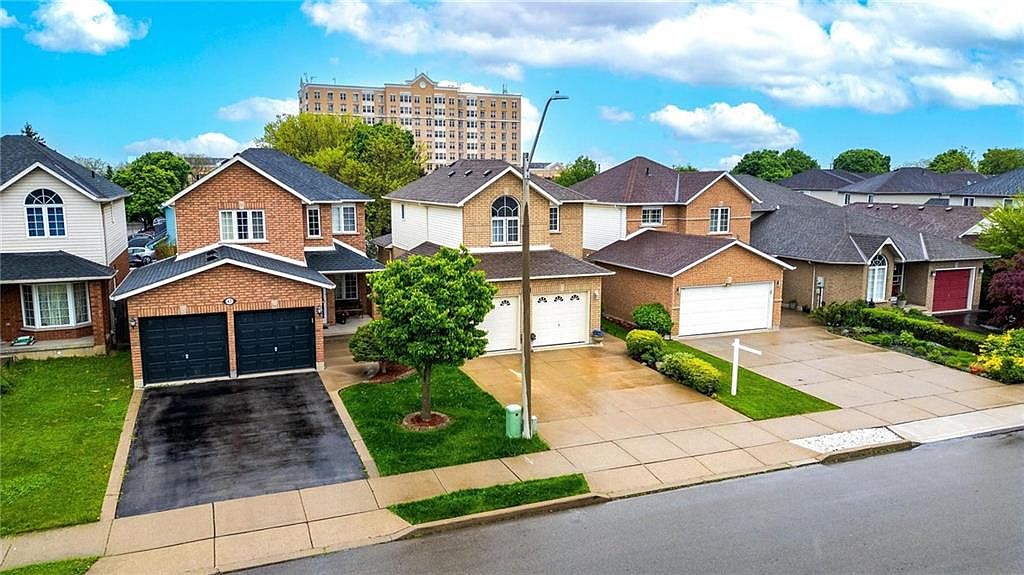 43 Bianca Dr, Hamilton, ON L9B 2T9 | MLS #H4194916 | Zillow