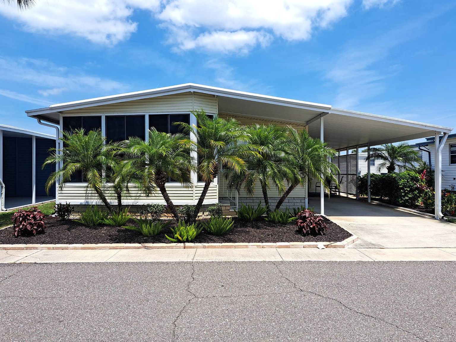 423 Molokai Ln, Largo, FL 33770 | MLS #11481933 | Zillow