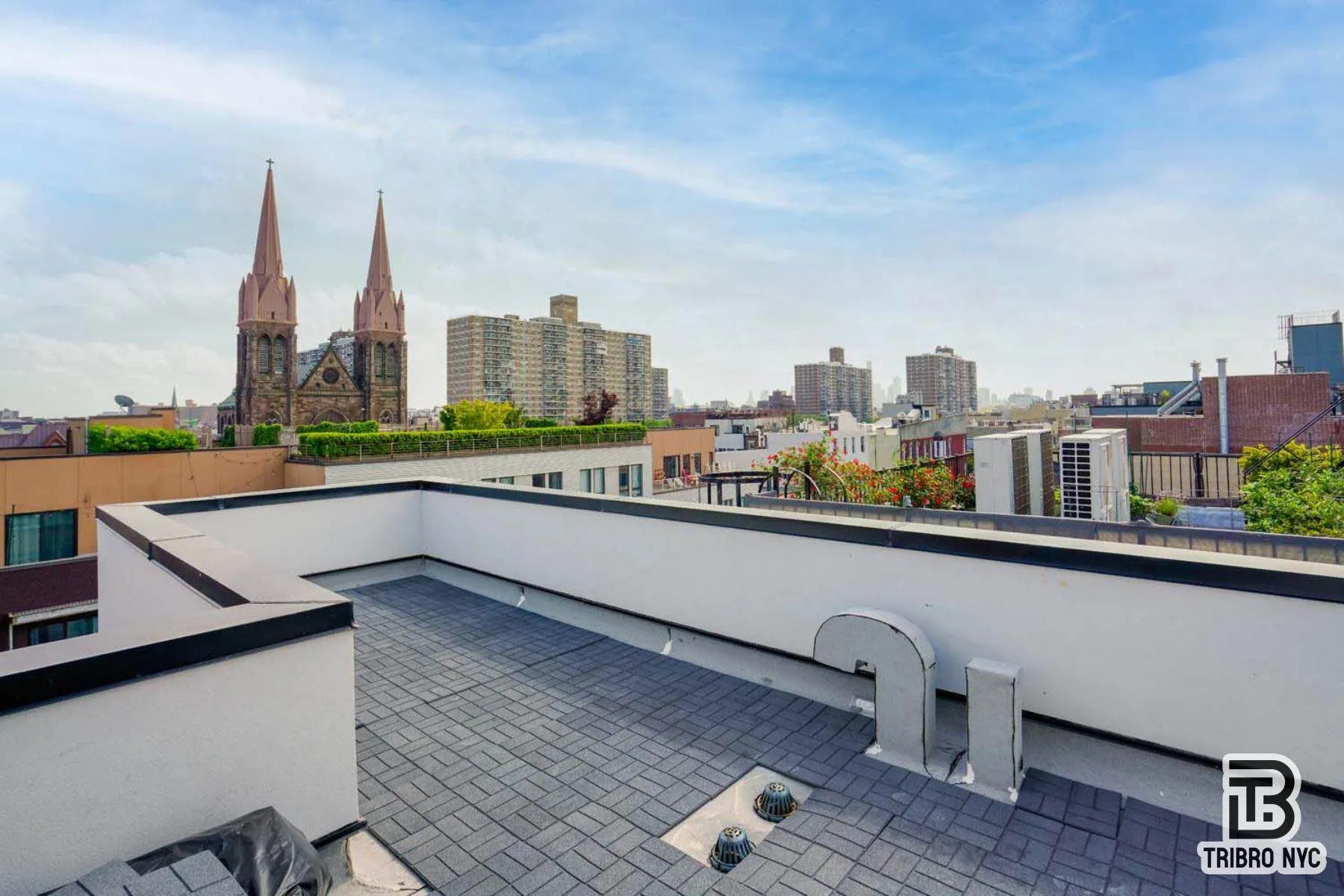 141 Meserole Street #4B in Williamsburg, Brooklyn | StreetEasy