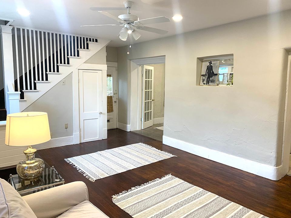 501 W 12th St UNIT B, Austin, TX 78701 | Zillow