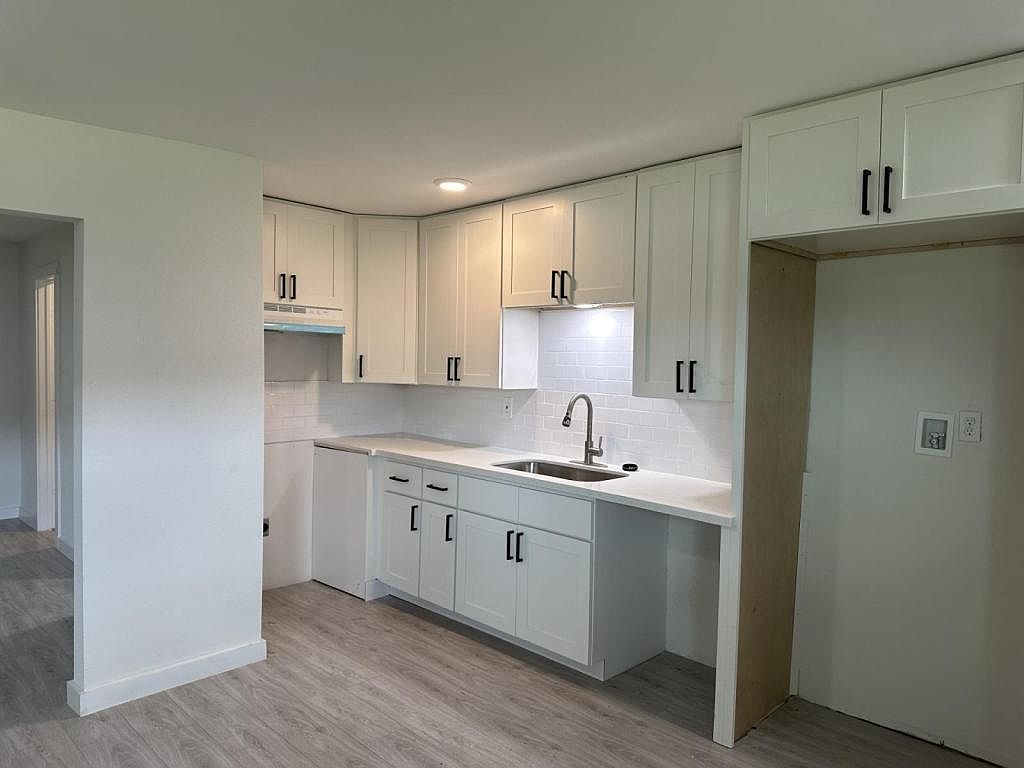 6811 Del Rio St, Houston, TX 77021 | Zillow