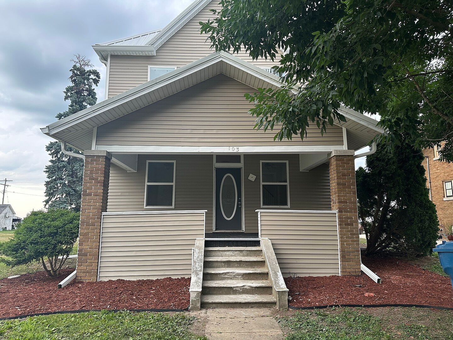 103 Harrison St, Stanford, IL 61774 | Zillow