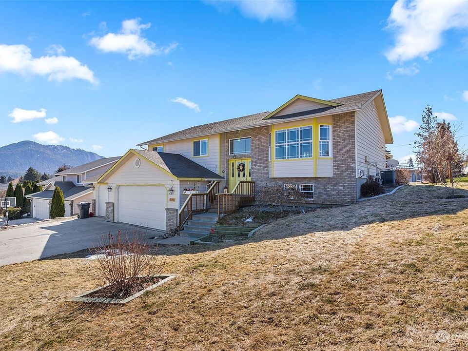 907 Pinebrook Drive, Chewelah, WA 99109 | MLS #NWM2130476 | Zillow