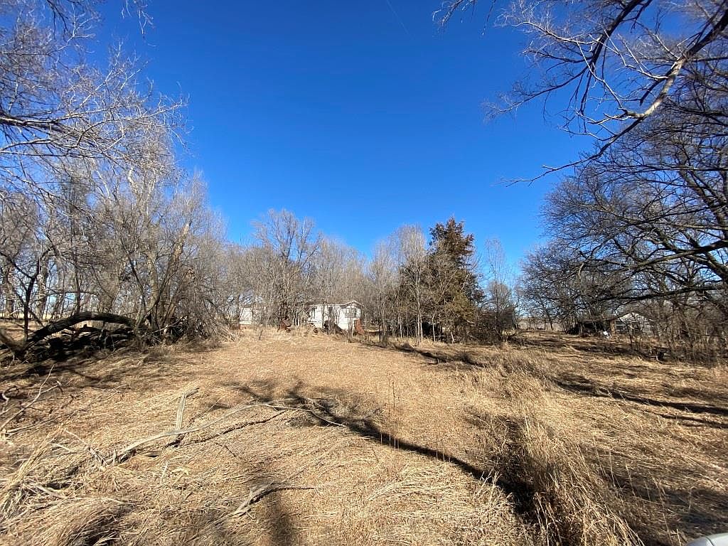 2254 N 160th Rd, Delphos, KS 67436 | Zillow