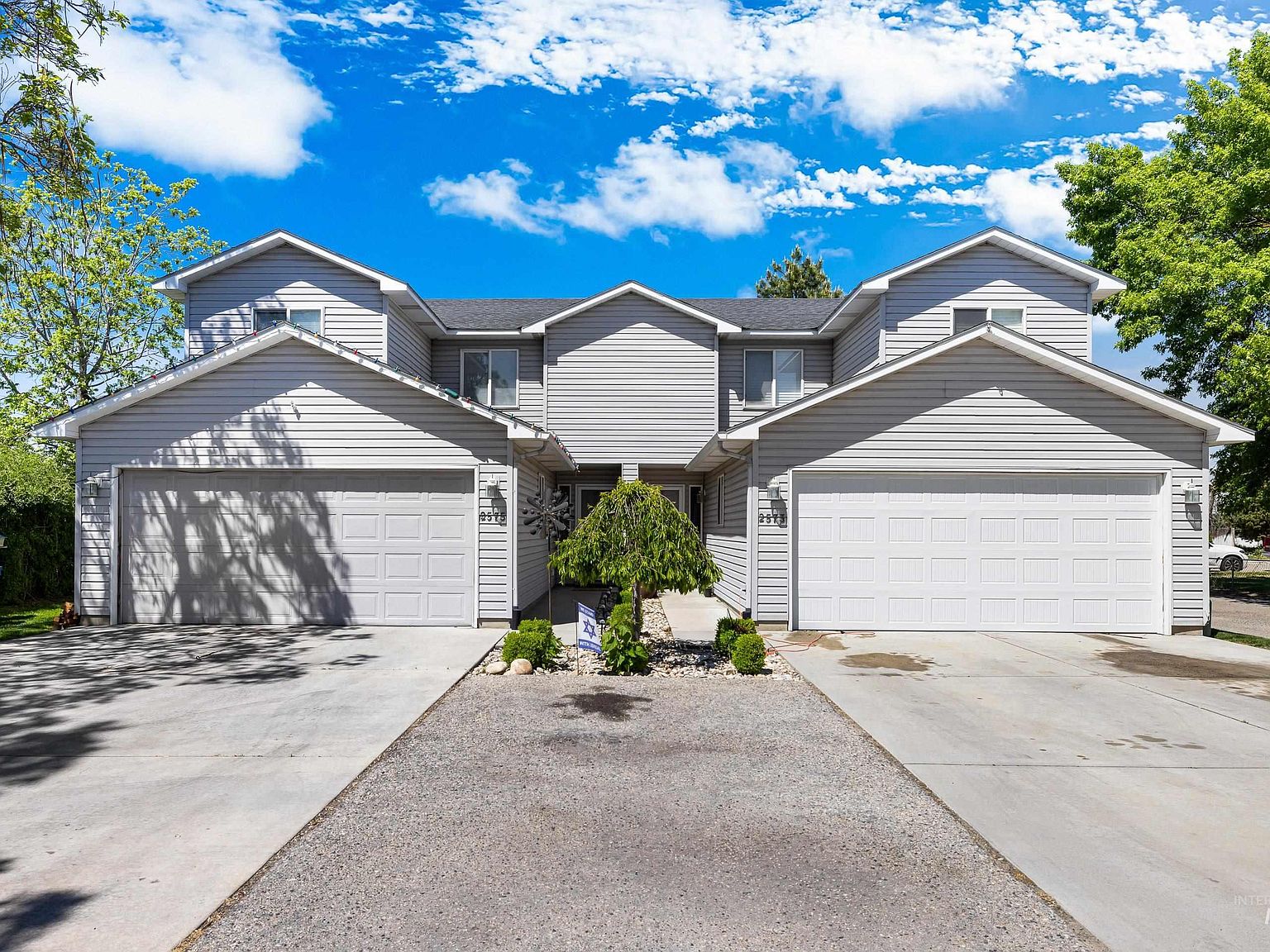 2573 & 2575 N Dusty Ln, Boise, ID 83704 | Zillow