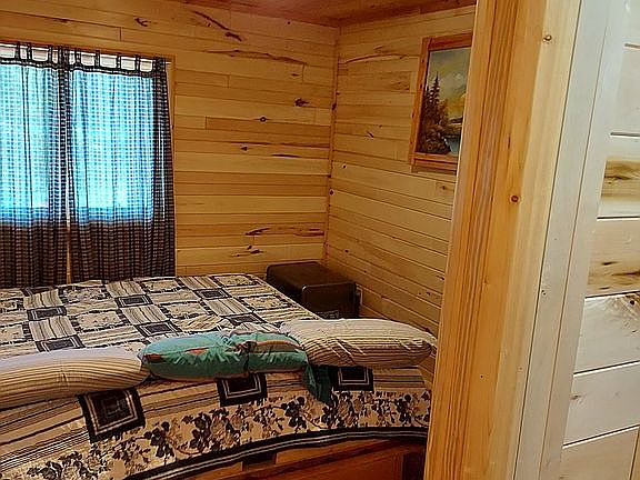 13799 Stateline Lake Rd E, Marenisco, MI 49947 | Zillow