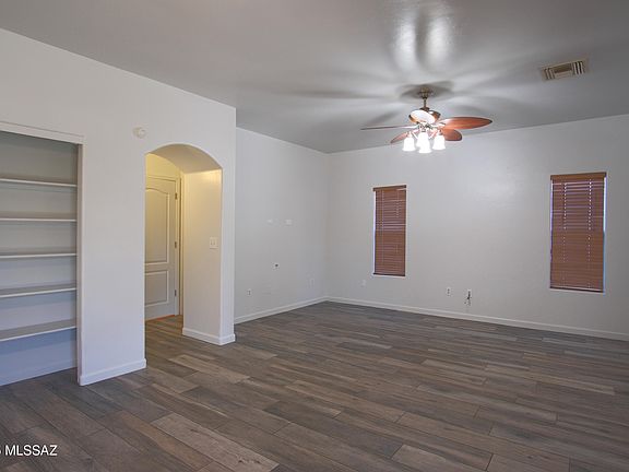 8918 N Misty Brook Dr, Tucson, AZ 85743 | MLS #22503500 | Zillow