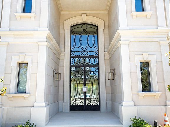 530 S Mapleton Dr, Los Angeles, CA 90024 | MLS #SR22243495 | Zillow