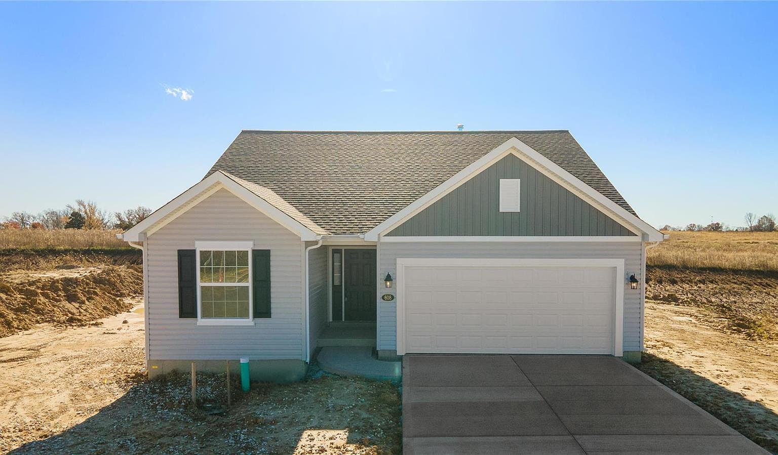 608 Ashburn Laurel Iii Dr, Wright City, MO 63390 | Zillow