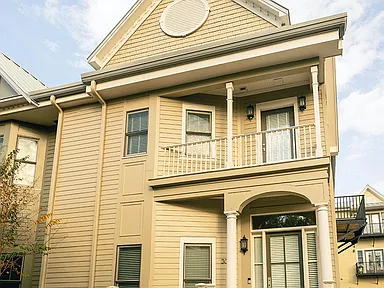 215 W Jackson St Pensacola FL | Zillow