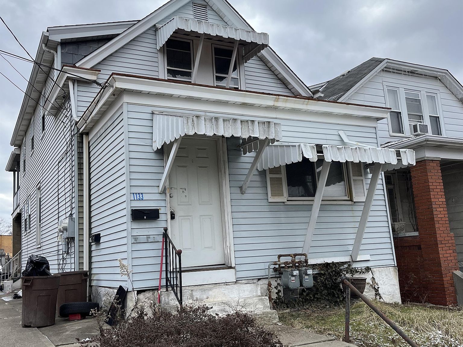 1133 Charles St FLOOR 1, Mc Kees Rocks, PA 15136 | Zillow
