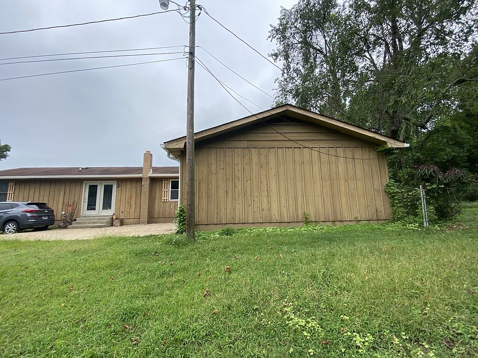 130B N Poole St, Ashland City, TN 37015 | Zillow