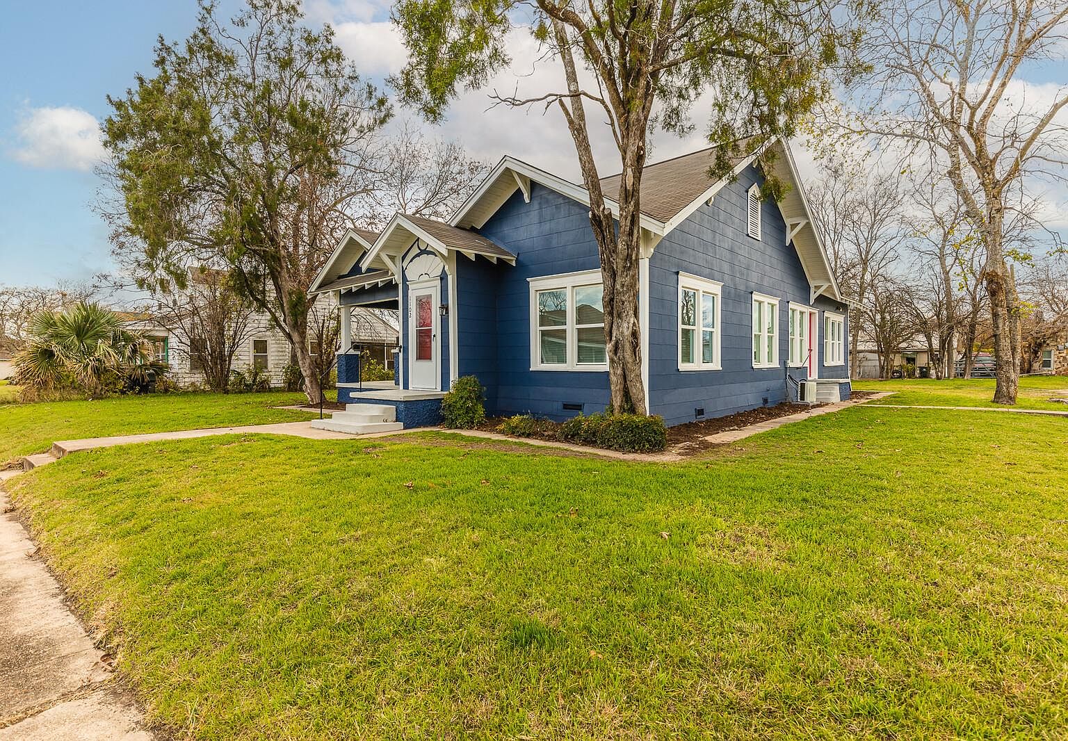 1102 S 11th St, Temple, TX 76504 | Zillow