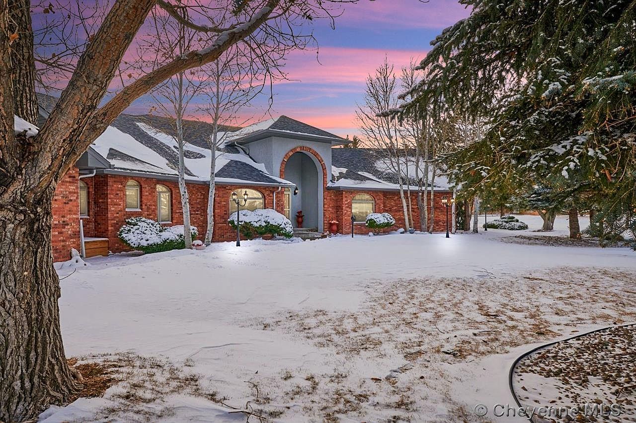 8012 Kepler Dr, Cheyenne, WY 82009 | Zillow