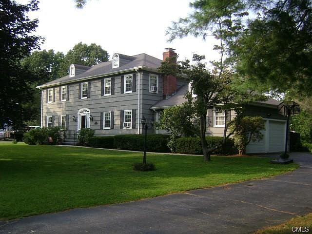 94 Gray Rock Rd, Trumbull, CT 06611 | Zillow