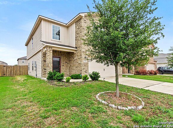 749 Greenway Trail, New Braunfels, TX 78132 | MLS #1769710 | Zillow