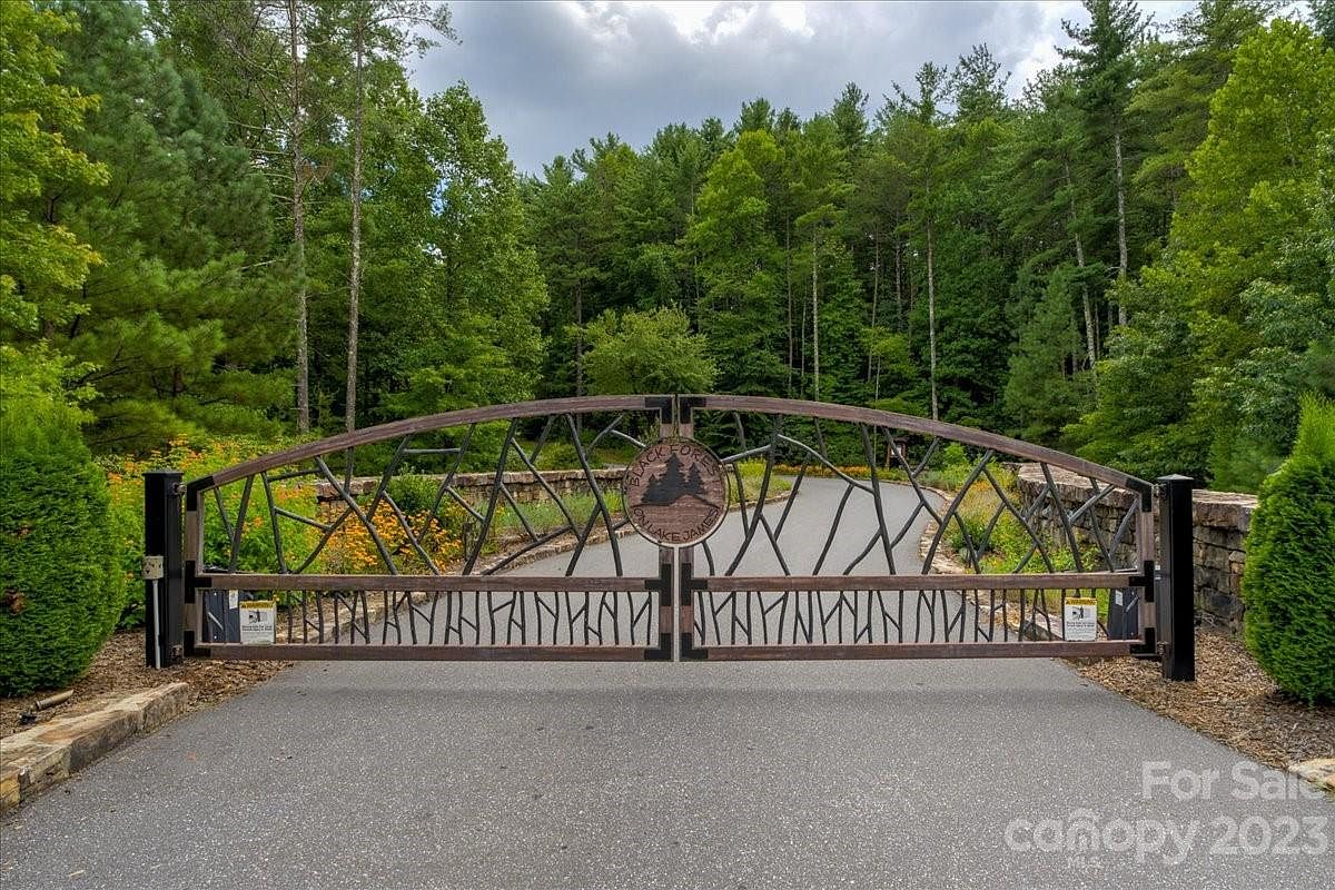 32 Black Forest Dr #32, Nebo, NC 28761 | MLS #4092854 | Zillow