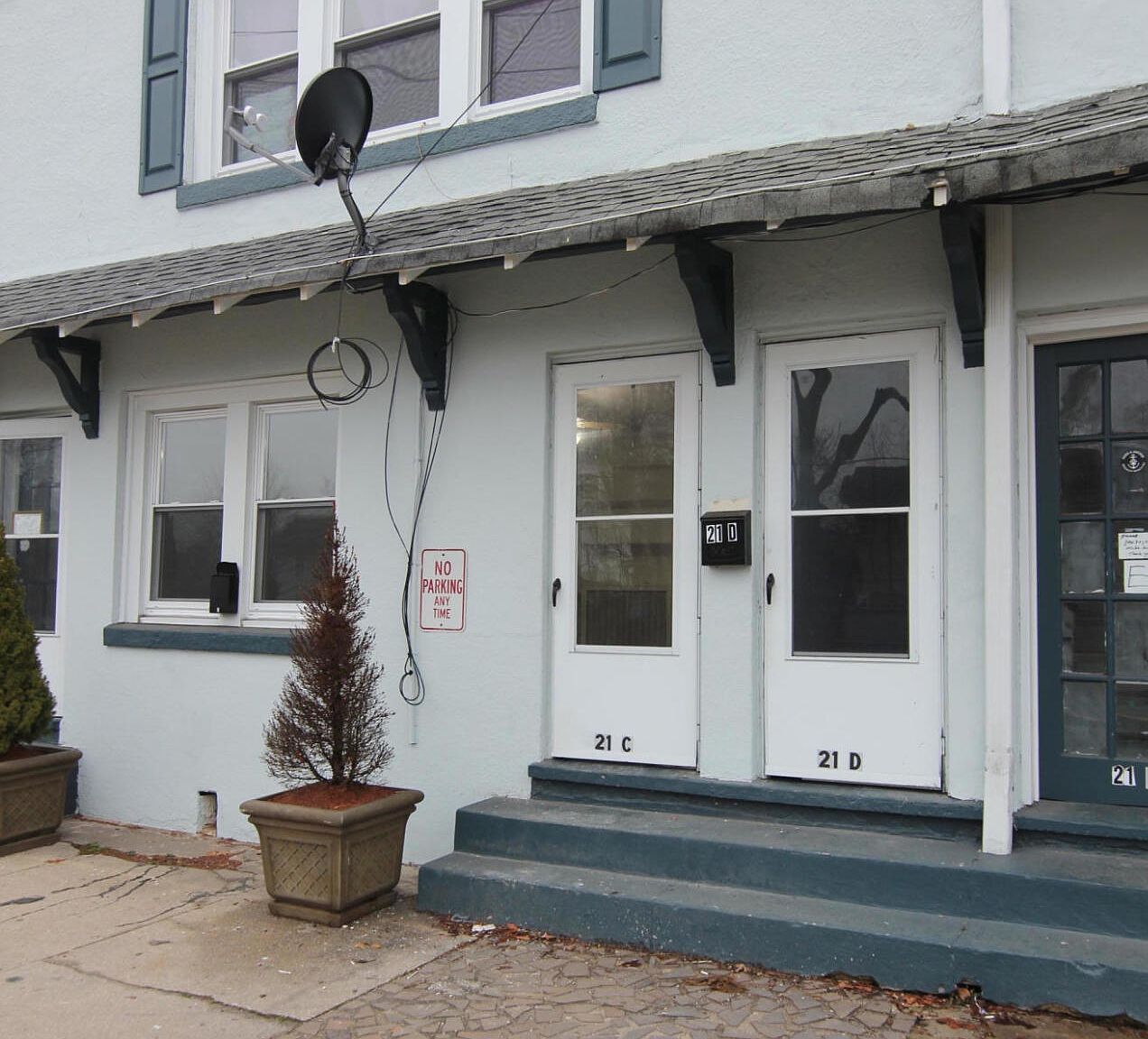 21 Memorial Dr APT C, Neptune, NJ 07753 | Zillow